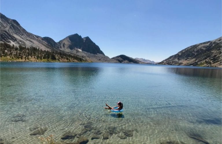 Duck Pass Trail to Pika Lake in Mammoth Lakes CA