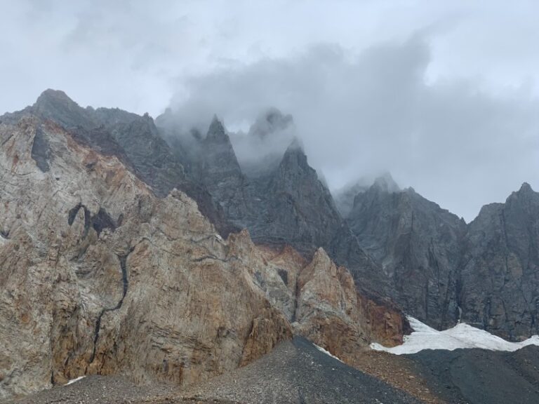 Hiking Split Mountain in the Eastern Sierra 14,058 ft